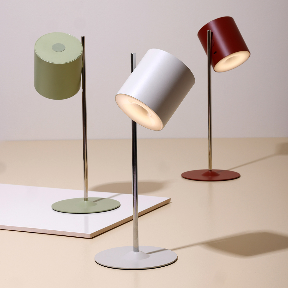 Flyt table lamp by Mette Thomsen and Henrik Casper